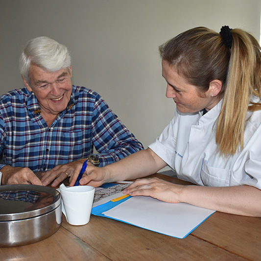 Huishoudelijke hulp (WMO) - Stichting hulp in huis Nederland